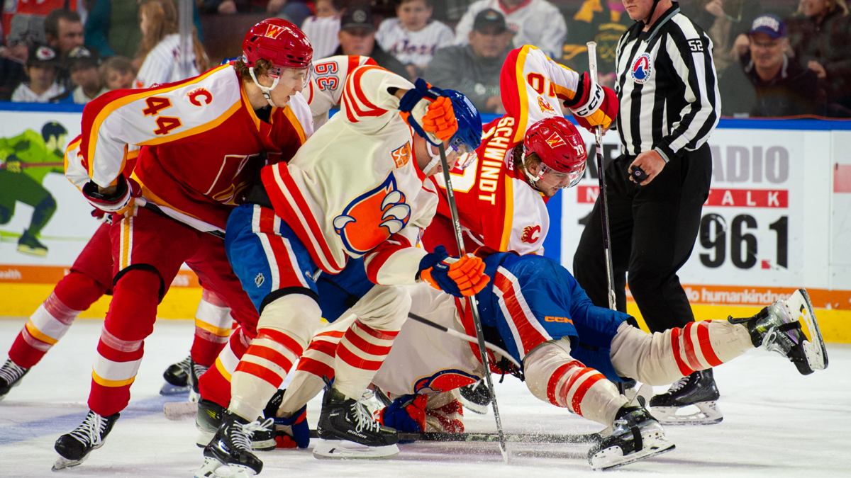 Wranglers Defeat Condors - Calgary Wranglers