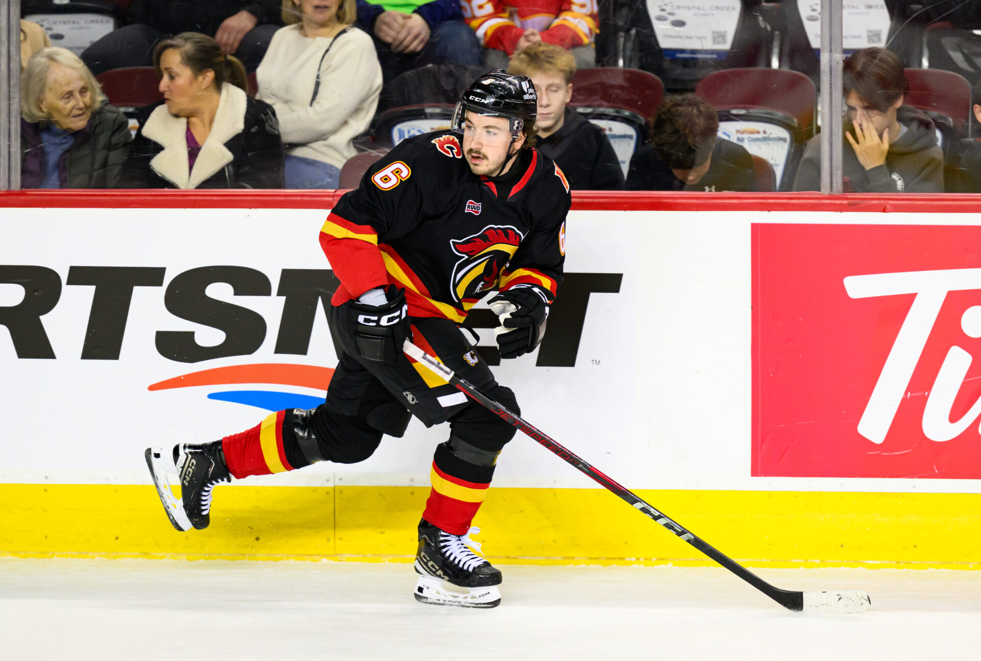 Wranglers Fall 5-1 To Bakersfield - Calgary Wranglers